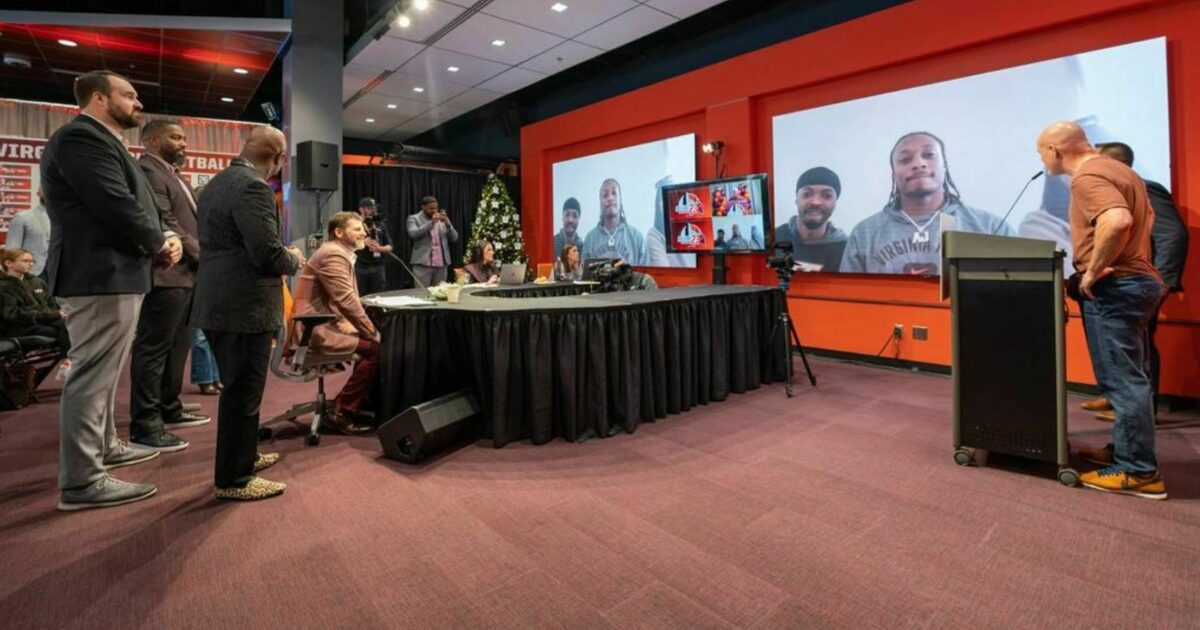 Hokies WRs Coach Fontel Mines Discusses… | The Tech Lunch Pail