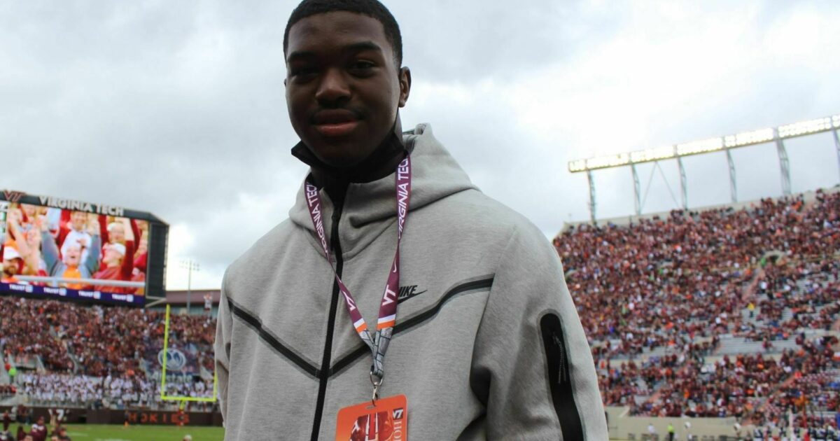 Three-Star DE Mason Robinson Looking to Visit… | The Tech Lunch Pail